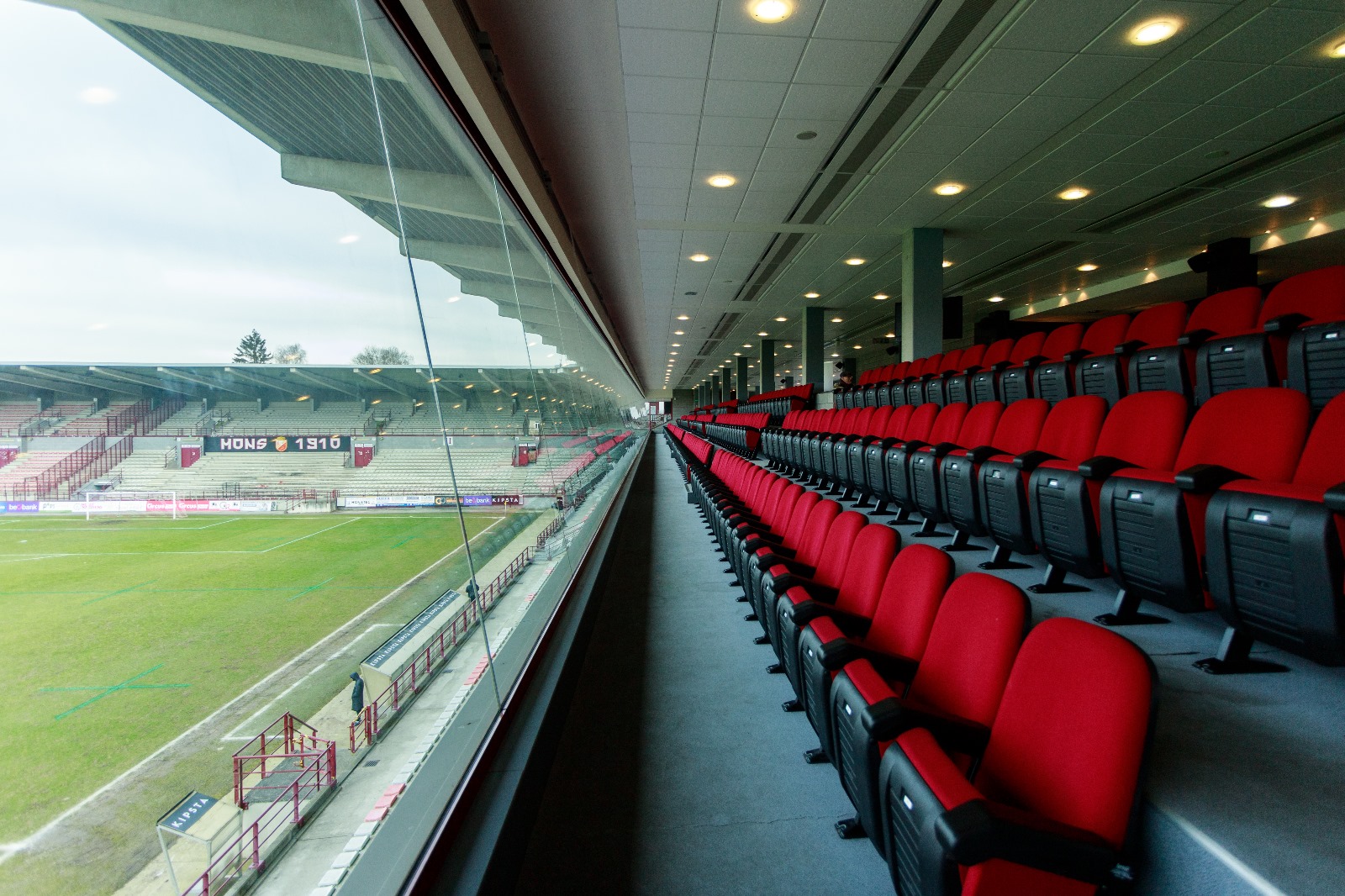 Hospitality | RAEC Mons